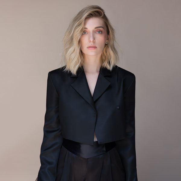 VÉRITÉ - First Avenue