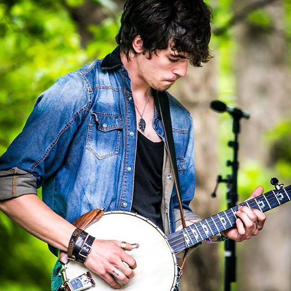 ELI BENTLEY of Ginstrings - First Avenue