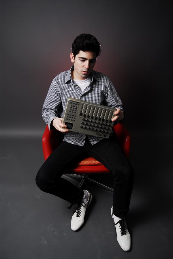 Felix Cartal - First Avenue